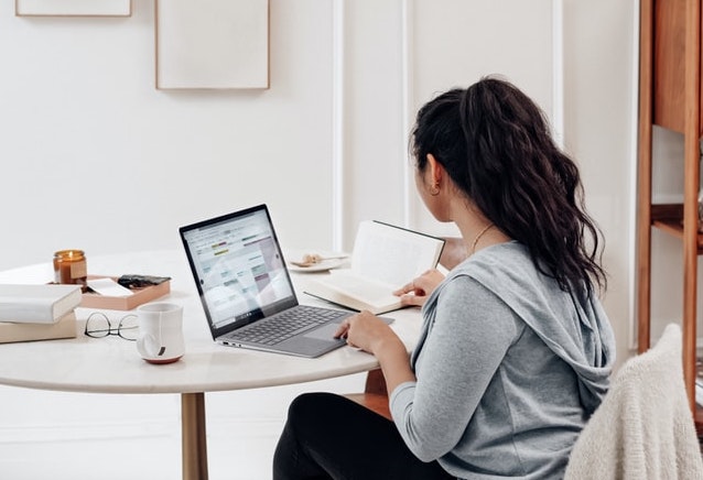 Comment les internautes lisent-ils les pages web